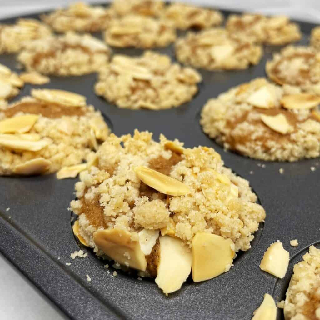 Banana Bread Mini Muffins – Baking Like a Chef
