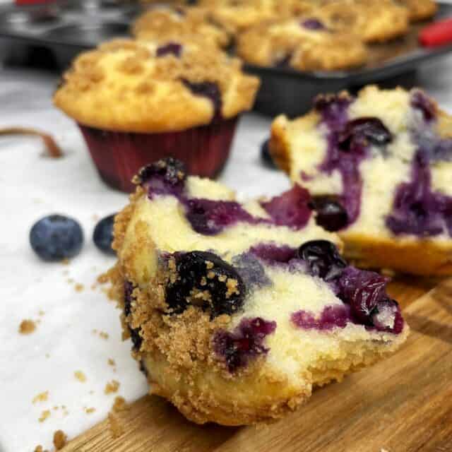 To Die For Blueberry Muffins Recipe – Baking Like a Chef
