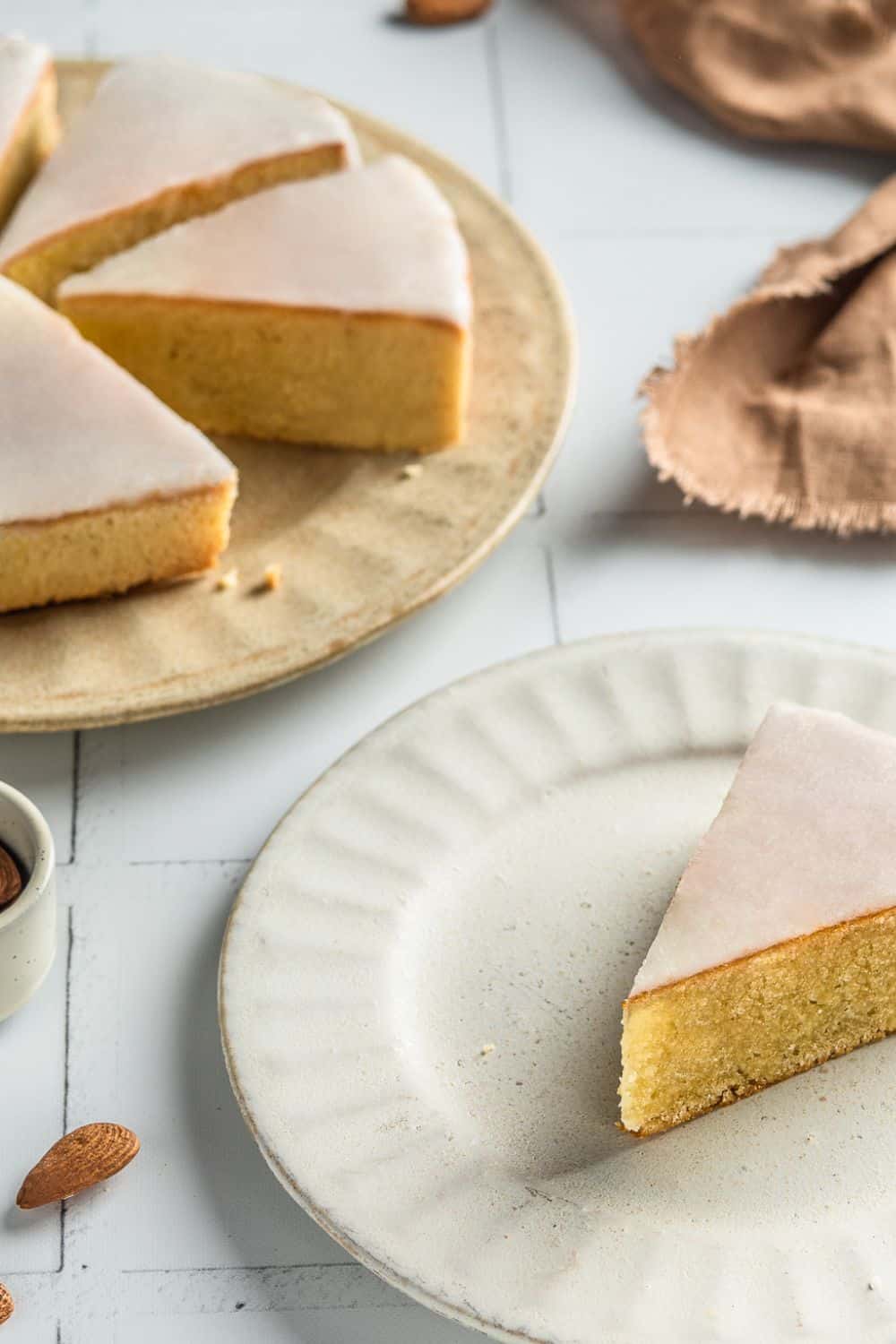 Gâteau Nantais (French Almond Rum Cake) Recipe – Baking Like a Chef