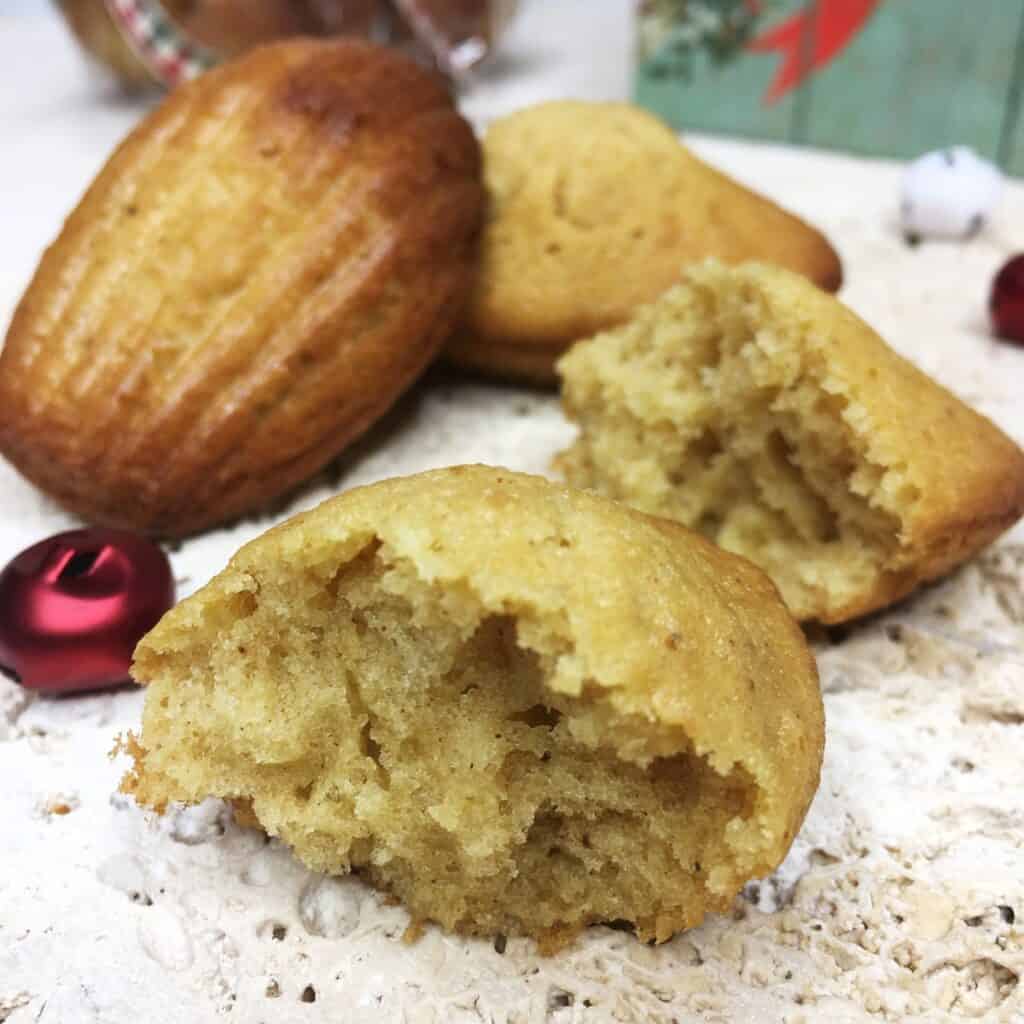 Christmas Gingerbread Madeleines – Baking Like a Chef