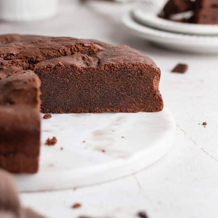 Moelleux au Chocolat (Authentic Recipe) – Baking Like a Chef