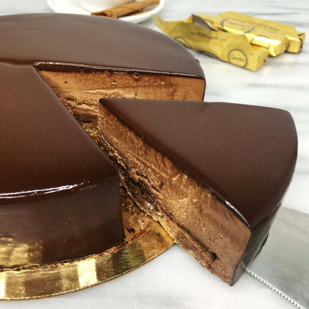 Royal Chocolate Cake / Trianon – Baking Like a Chef