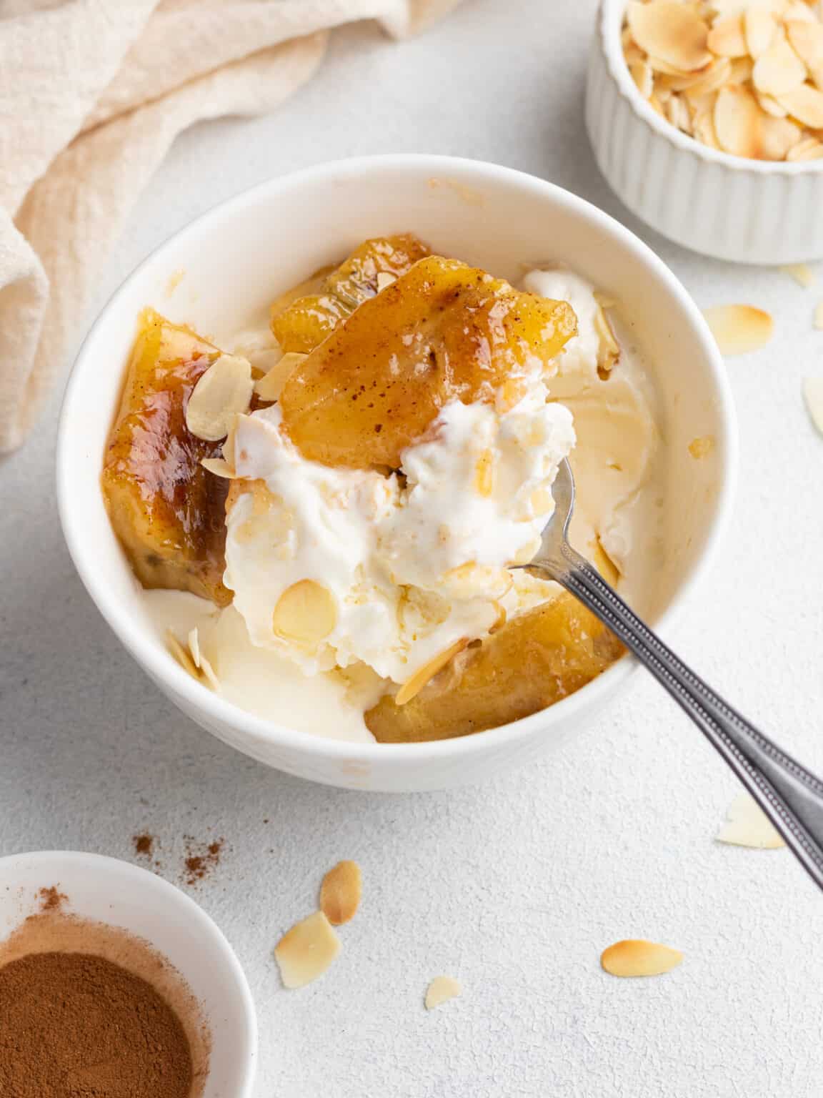 10-Minute Caramelized Bananas (Easy Recipe) – Baking Like a Chef