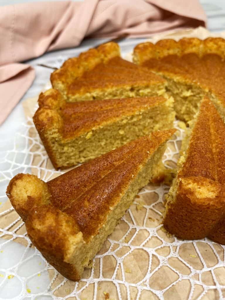 Madeleine Cake – Baking Like a Chef