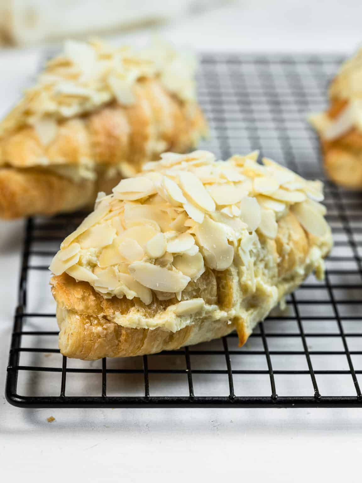 Almond Croissant (Bakery-style Recipe) – Baking Like a Chef