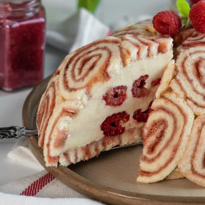 Charlotte Royale Cake – Baking Like a Chef