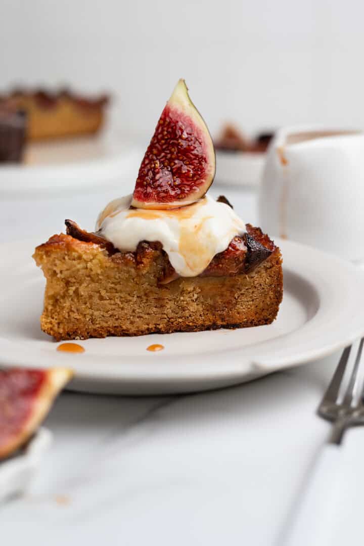 Fresh Fig And Almond Cake Recipe – Baking Like a Chef
