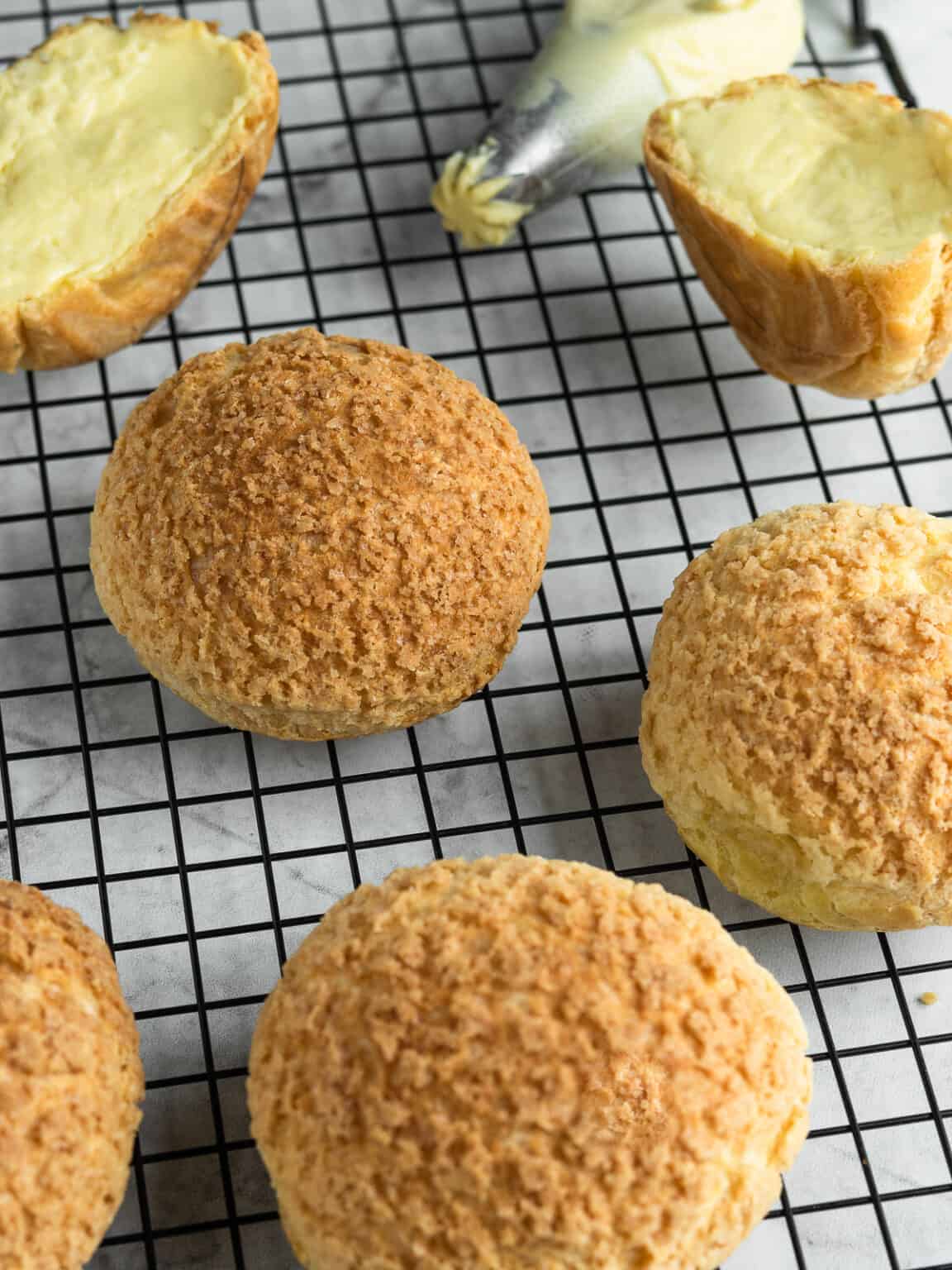 Choux au Craquelin (Foolpoof Recipe) – Baking Like a Chef