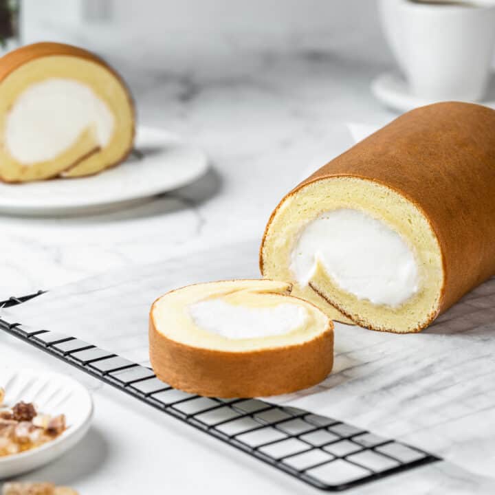 Japanese Cake Roll (Dojima Roll) – Baking Like a Chef