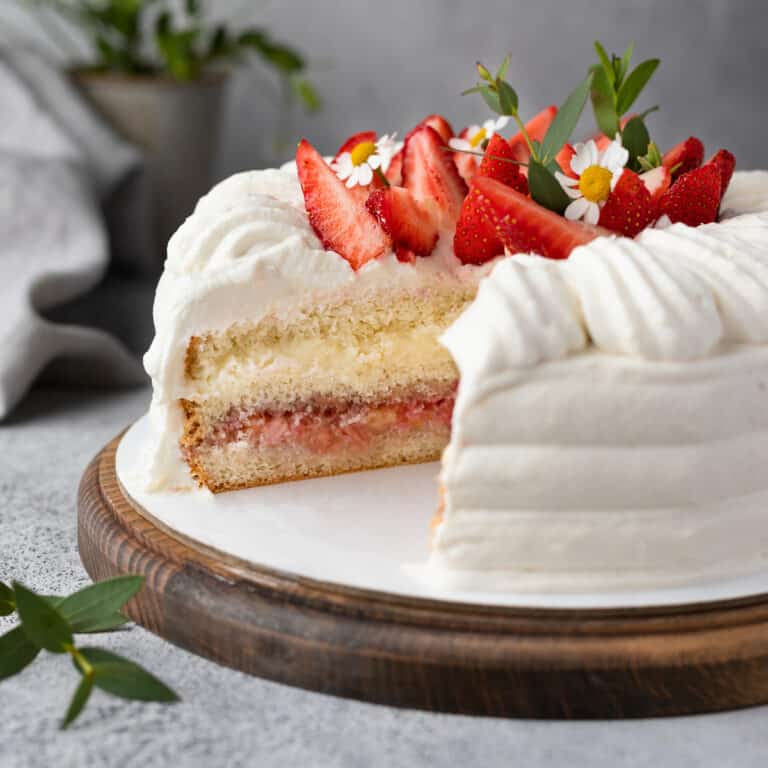 Korean Fresh Cream Cake (Saeng Cream Cake) – Baking Like a Chef