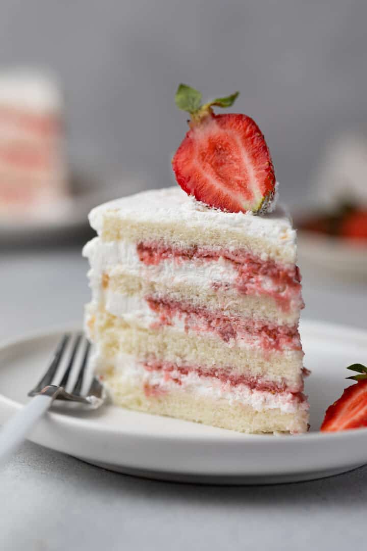 Korean Fresh Cream Cake (Saeng Cream Cake) – Baking Like a Chef