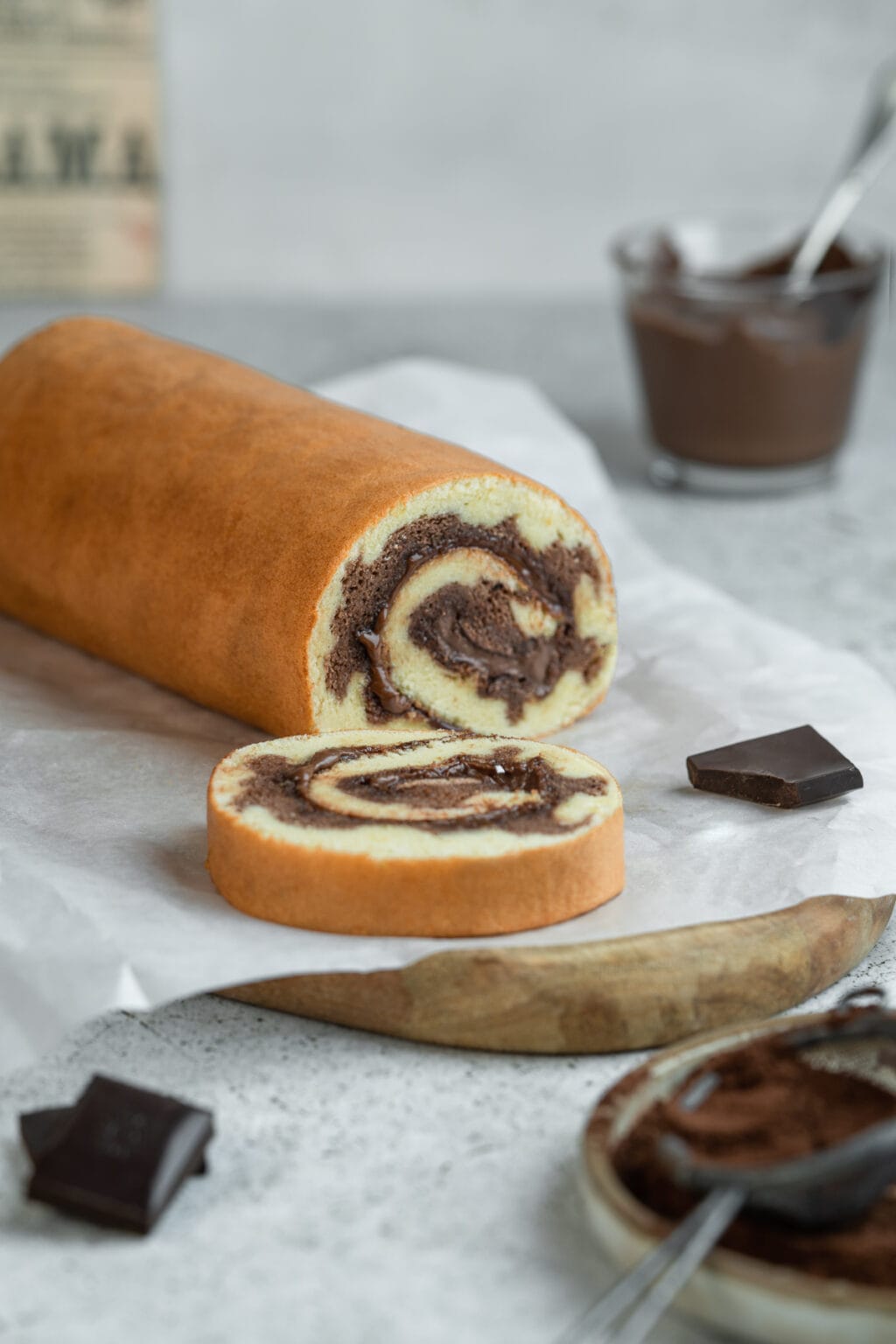 Nutella Swiss Roll Cake (Nutella Roulade) – Baking Like a Chef
