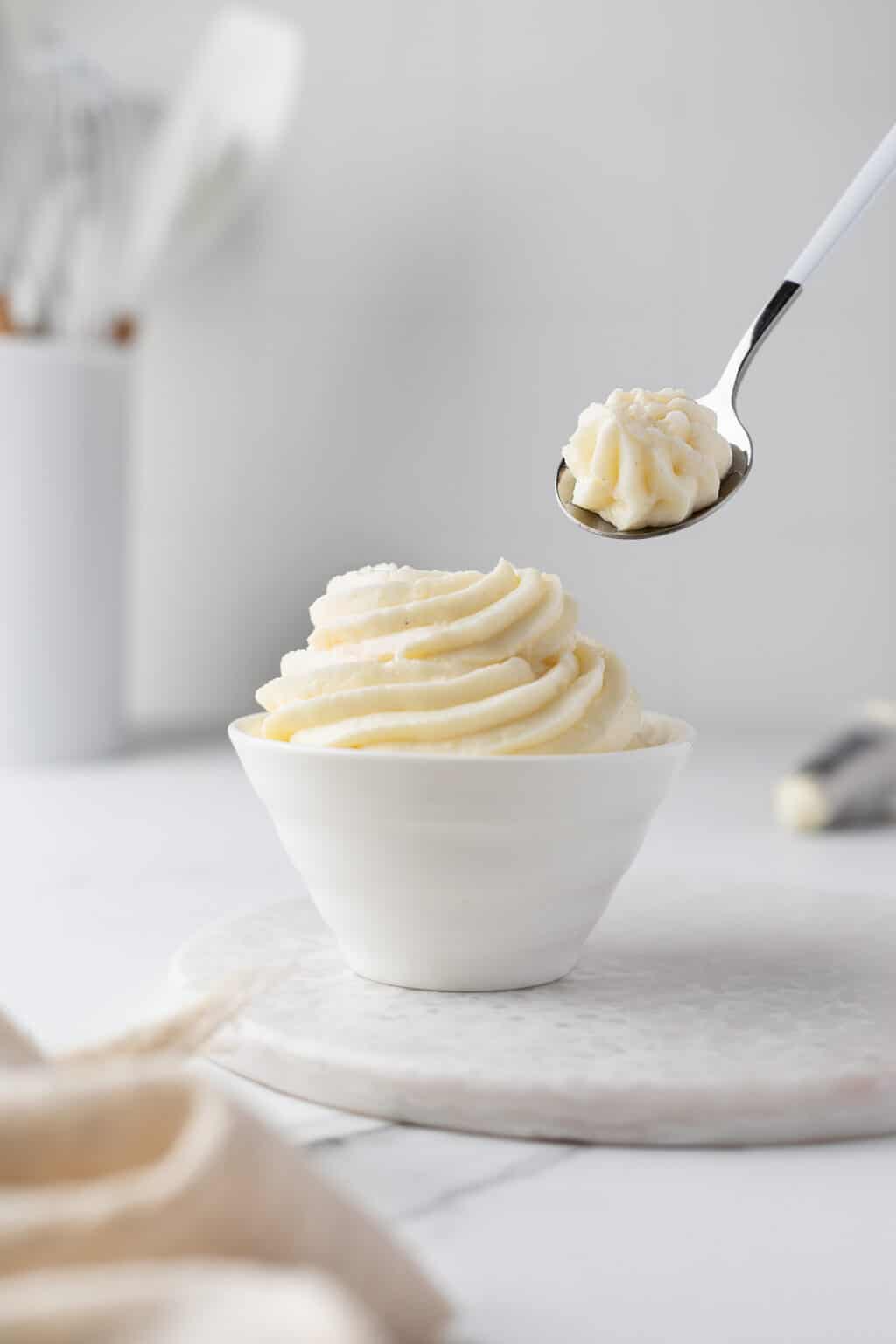 Creme Diplomate (Diplomat Cream) – Baking Like a Chef