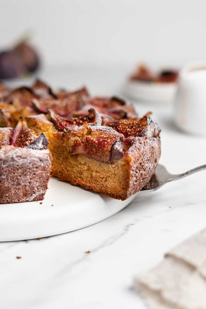 Fresh Fig And Almond Cake Recipe – Baking Like a Chef